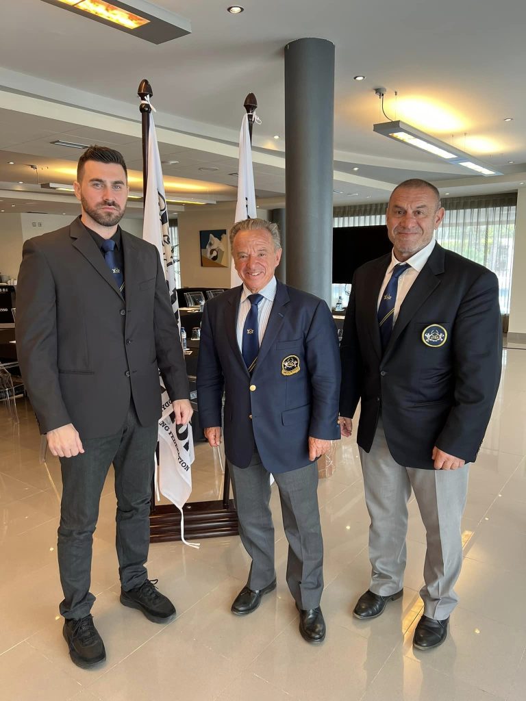 ΣΥΝΑΝΤΗΣΗ ΤΩΝ ΚΥΡΙΩΝ ΚΛΙΑΦΑ ΚΑΙ ΚΟΛΙΓΚΙΩΝΗ ΜΕ ΤΟΝ ΠΡΟΕΔΡΟ ΤΗΣ IFBB ...